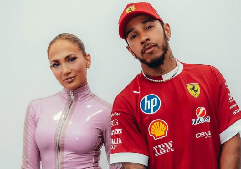 Jennifer López deslumbra como «La Barbie de la Fórmula 1 ...